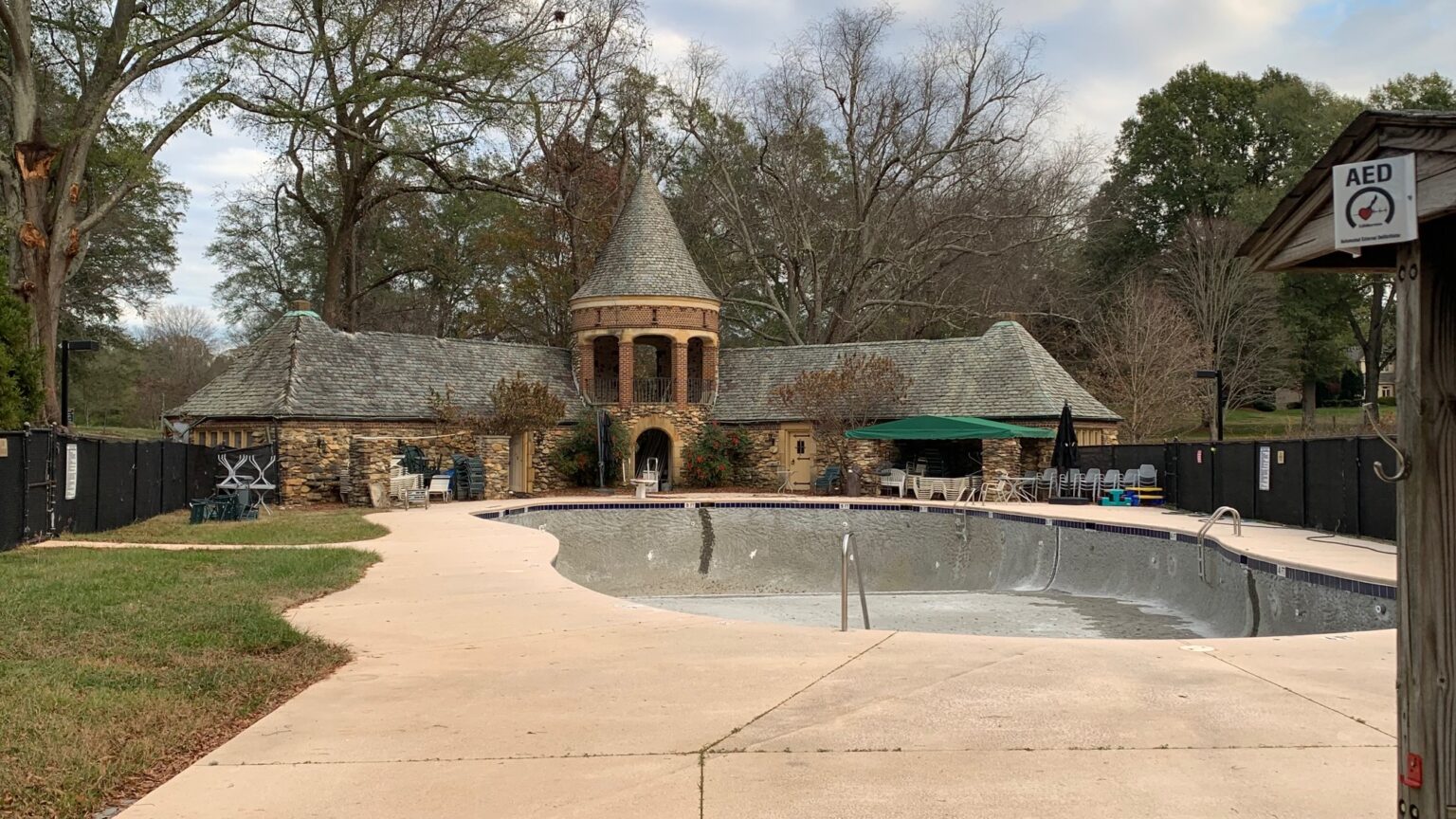 Graylyn Pool Renovations - Hospitality & Auxiliary Services