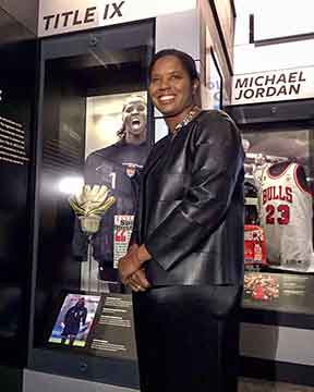 Women’s soccer pioneer Briana Scurry named 2023 'Building the Dream ...